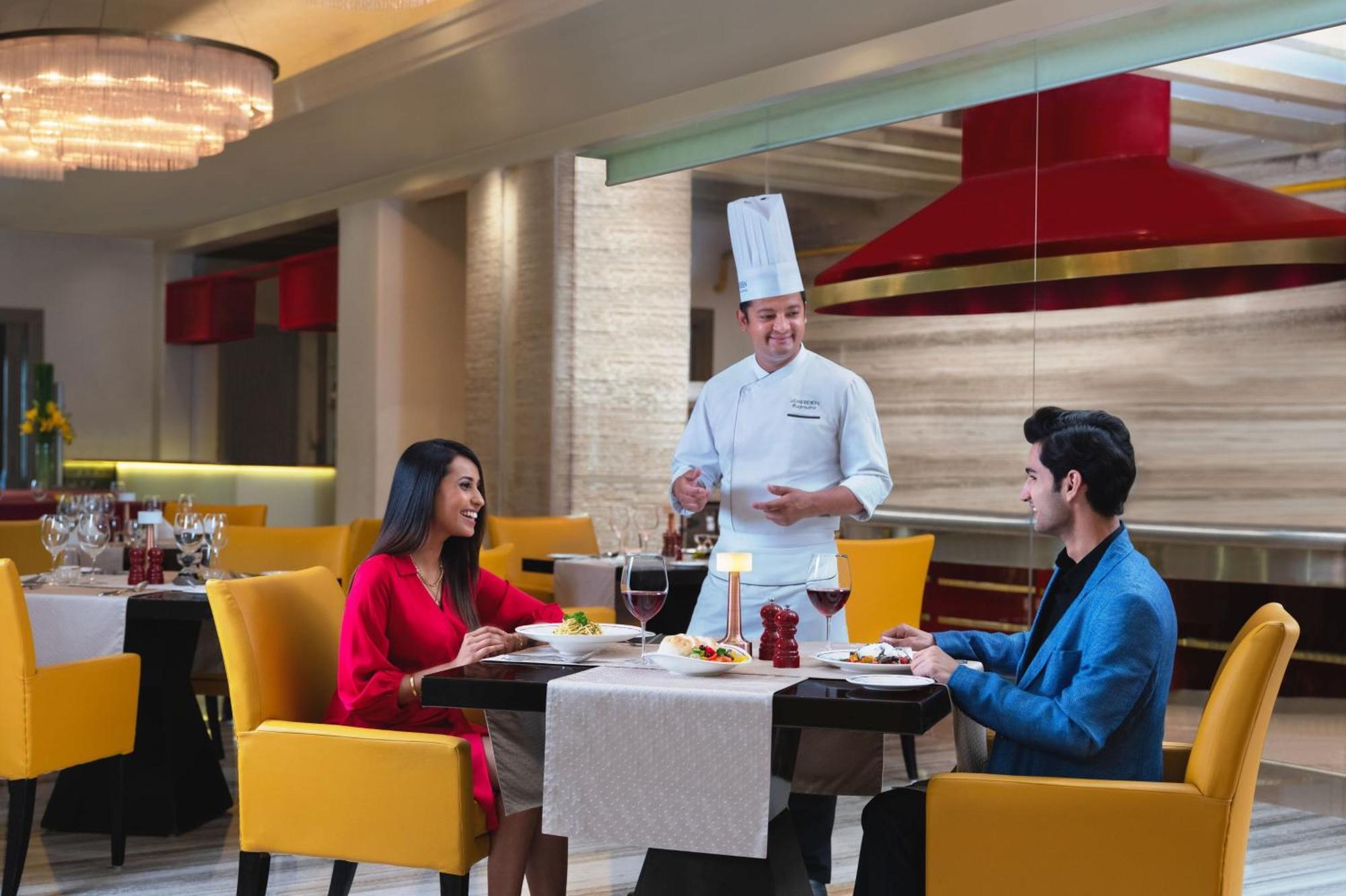 HOTEL LE MERIDIEN GURGAON, DELHI NCR | ⋆⋆⋆⋆⋆ | INDIA | SEASON DEALS ...